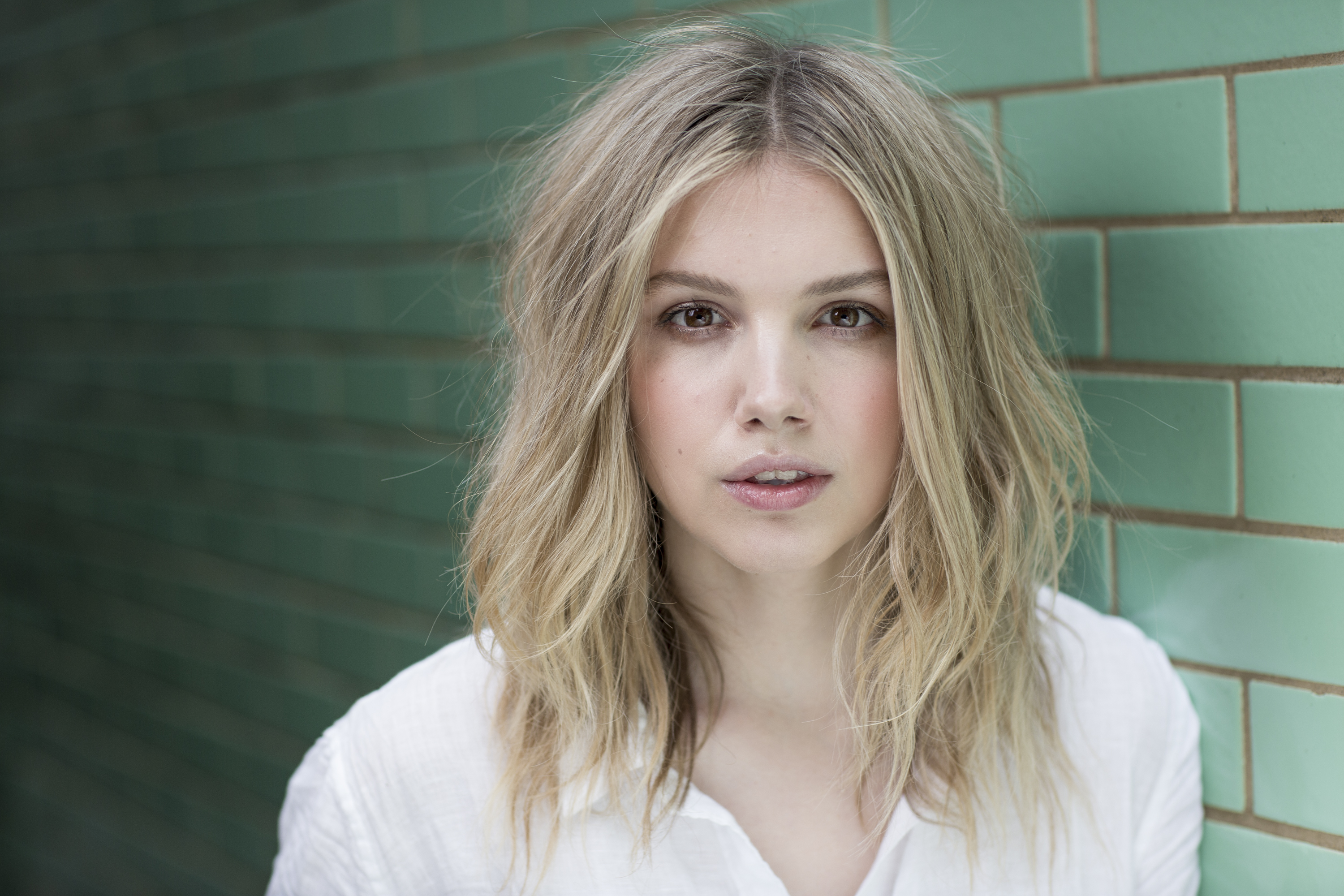 NEWS: Hannah Murray Leads All-Female Cast in New Production of Posh ...
