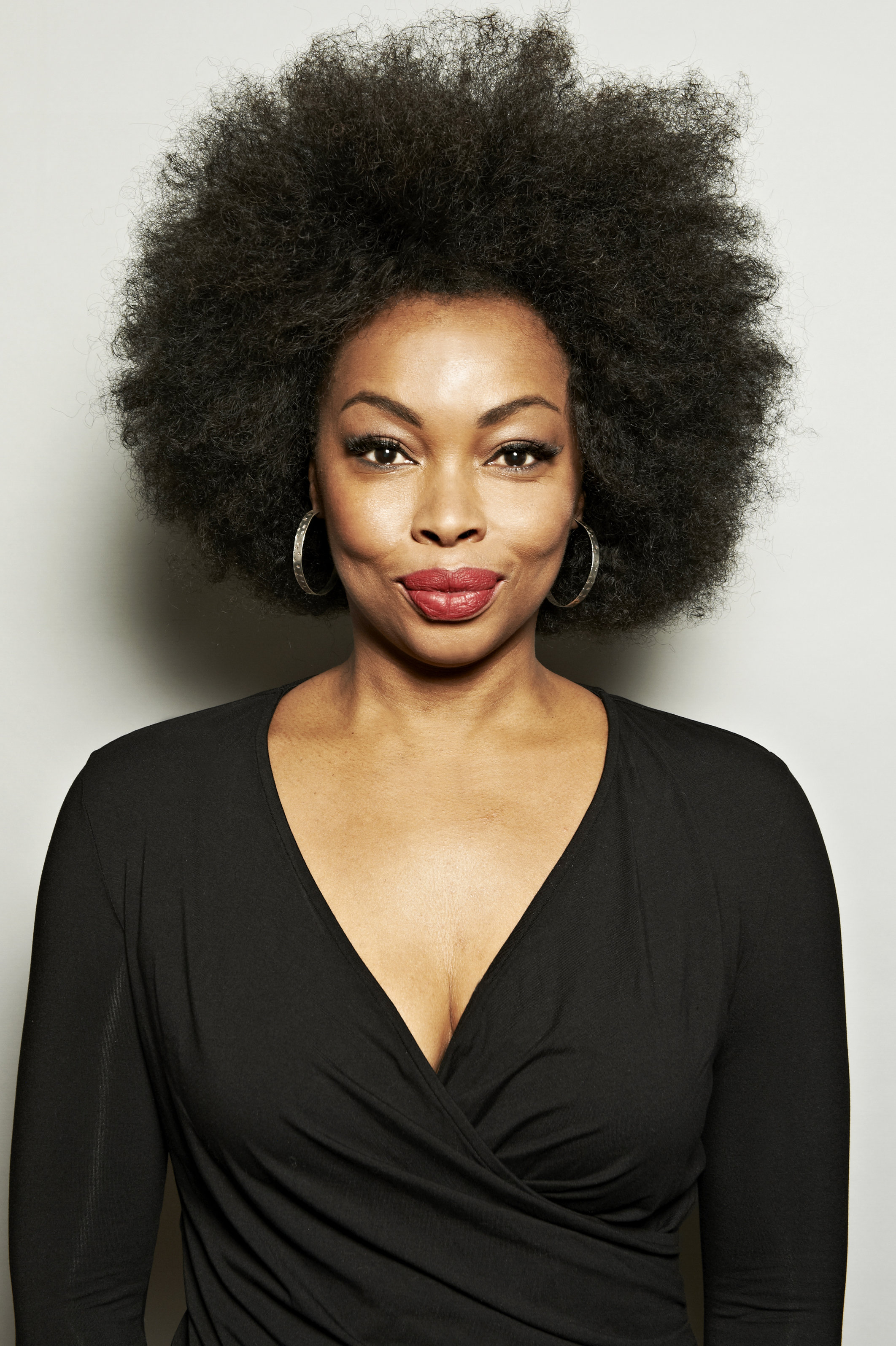 NEWS: Phina Oruche’s Identity Crisis to transfer to the Ovalhouse ...