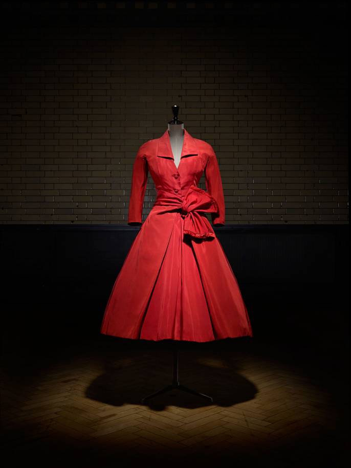 PREVIEW: Christian Dior: Designer of Dreams, Victoria and Albert Museum ...