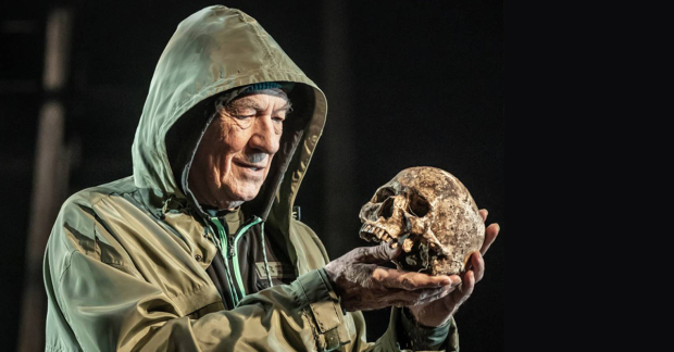 Review Round Up: Hamlet, Theatre Royal Windsor – Love London Love Culture