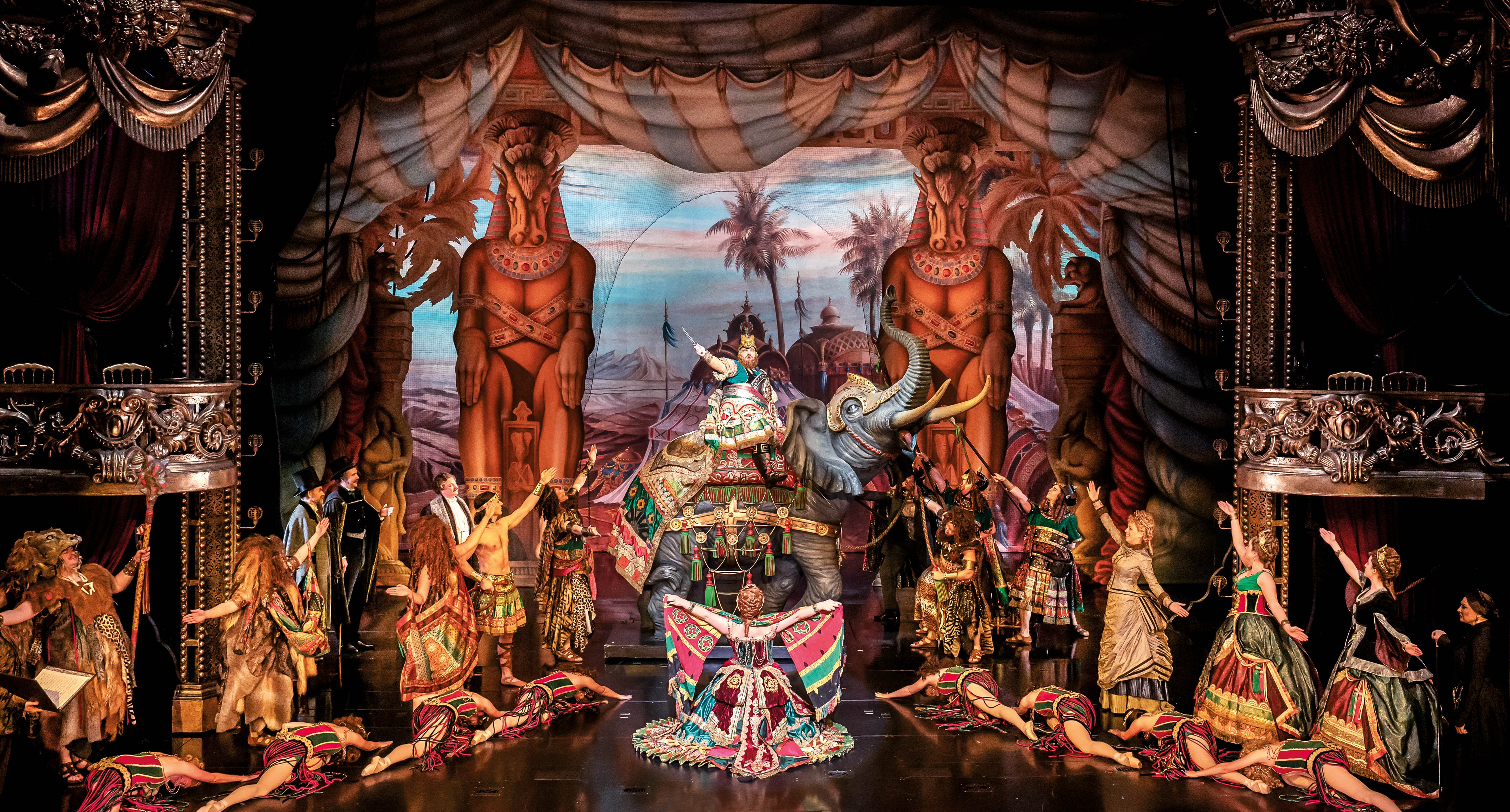 NEWS: New Production Images Released for The Phantom of the Opera ...