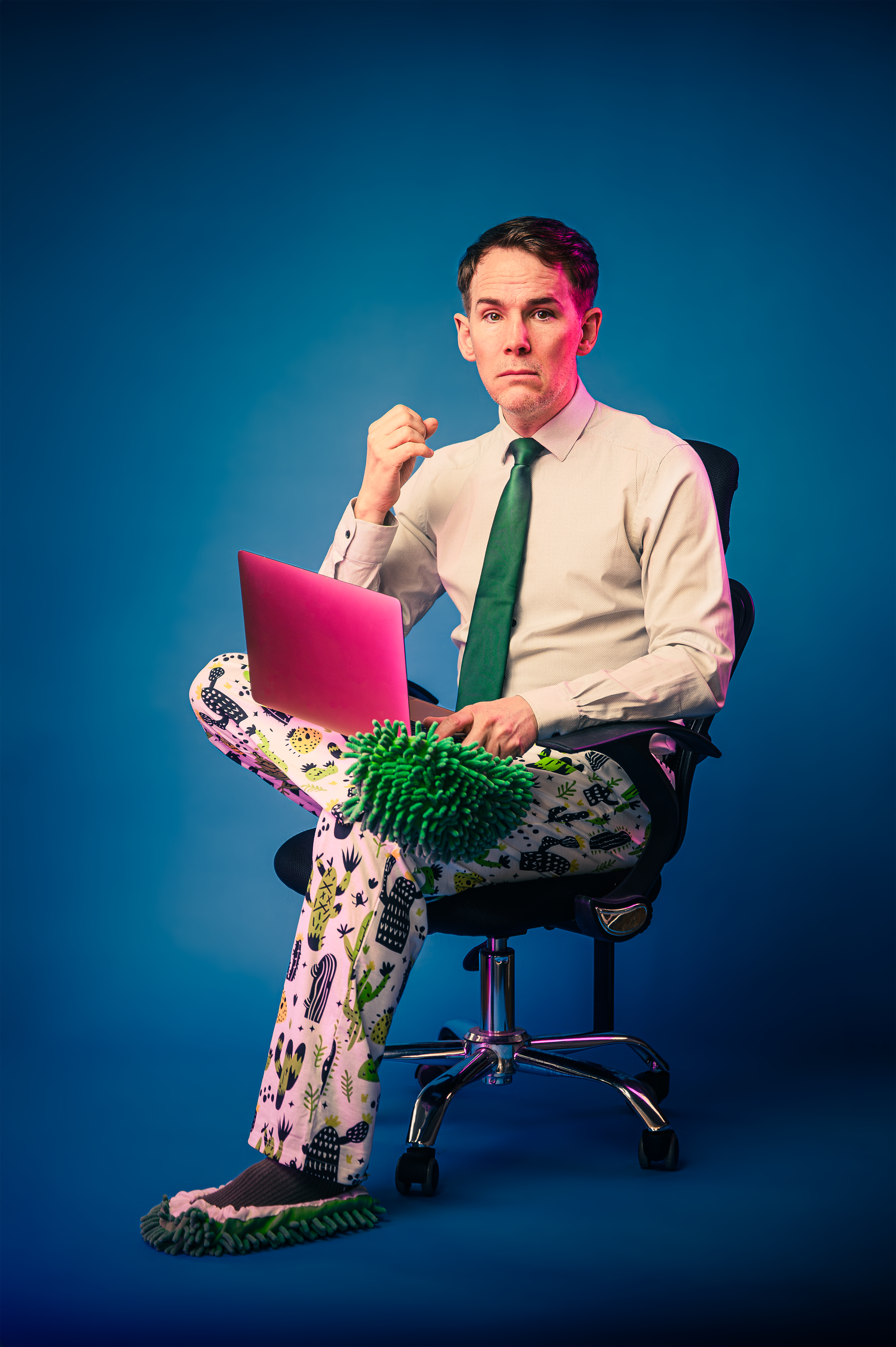 NEWS: World Premiere Announced for Michael Wynne’s ‘Clive’ – Love ...